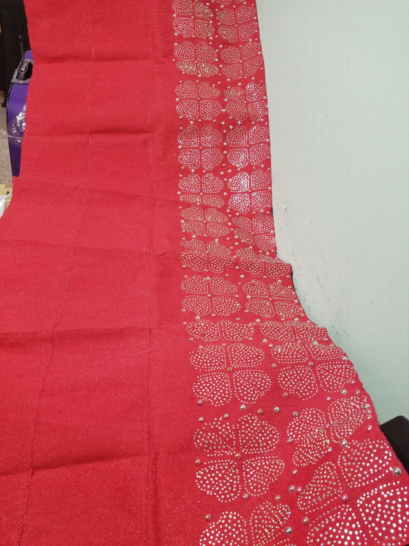 Beautiful tomato Red aso-oke. Nigerian traditional Aso-oke for making ...