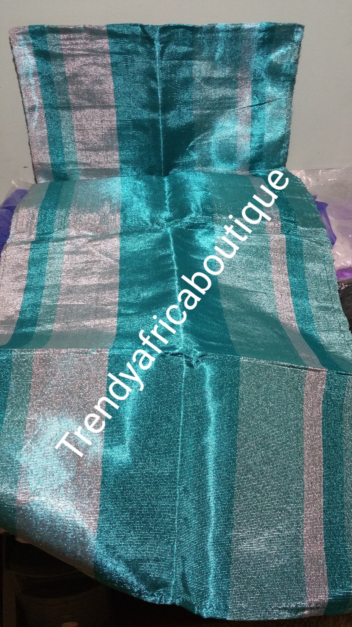 Nigerian Aso-oke gele set. Beautiful turquoise/white Gele/ipele set ...